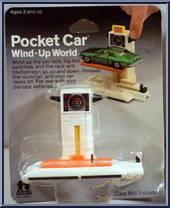 Car Rack - Pocket Car Wind-Up World - Wind-Ups - Tomy Action Figure