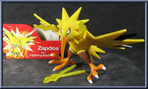 Zapdos - Pokemon - Basic Series - Hasbro Action Figure