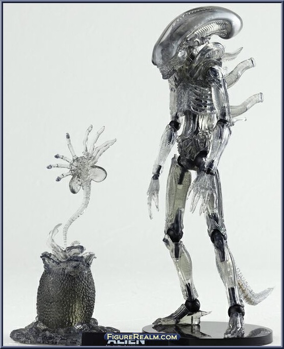 Alien (Clear) - Revoltech - Sci-Fi Limited - Kaiyodo Action Figure