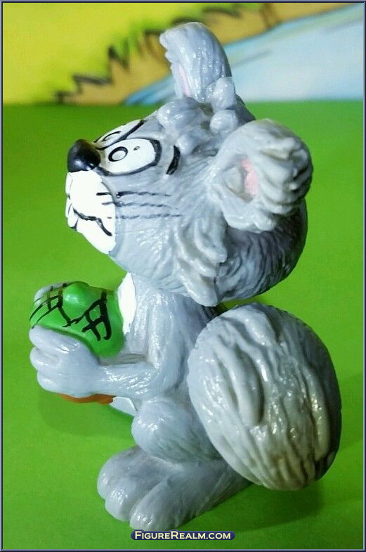 Chitter Squirrel - Smurfs - Basic Series - Peyo Action Figure