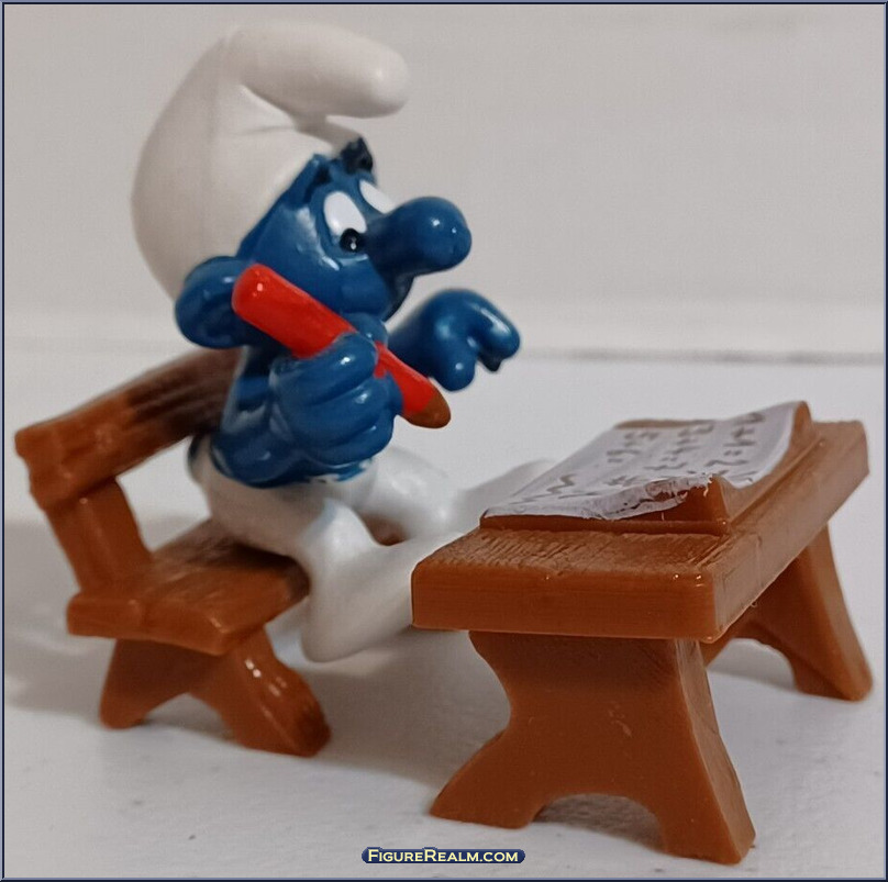 School Desk Smurf (Writing) - Smurfs - Super Smurfs - Peyo Action Figure