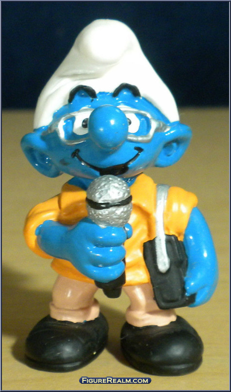 Sports Reporter Smurf (Yellow Shirt) - Smurfs - Basic Series - Peyo ...