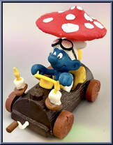Log Car Smurf - Smurfs - Super Smurfs - Peyo Action Figure