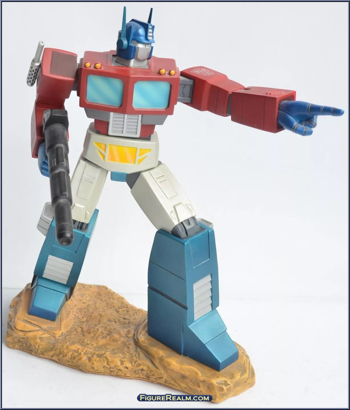 Optimus Prime - Transformers - Statues - Hard Hero Action Figure