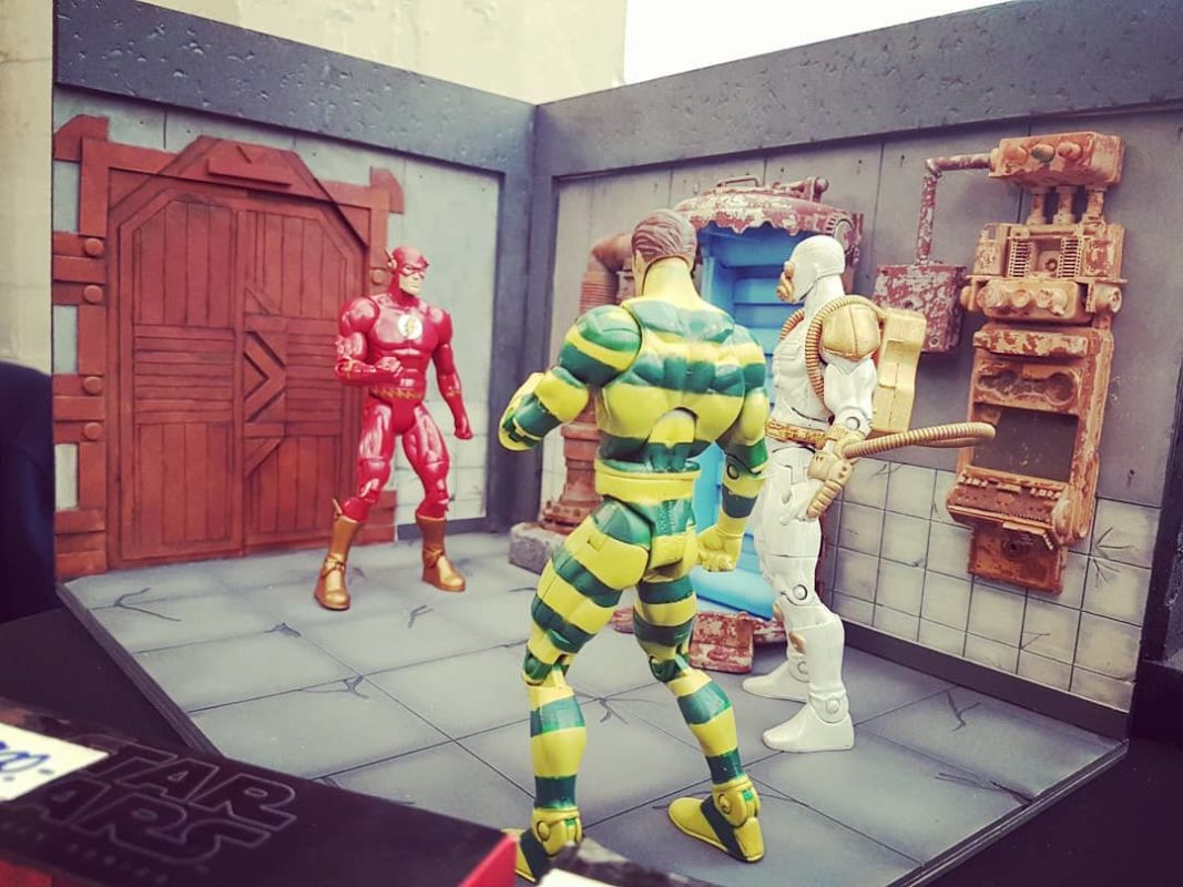 Abandoned Lab Random Custom Diorama Playset