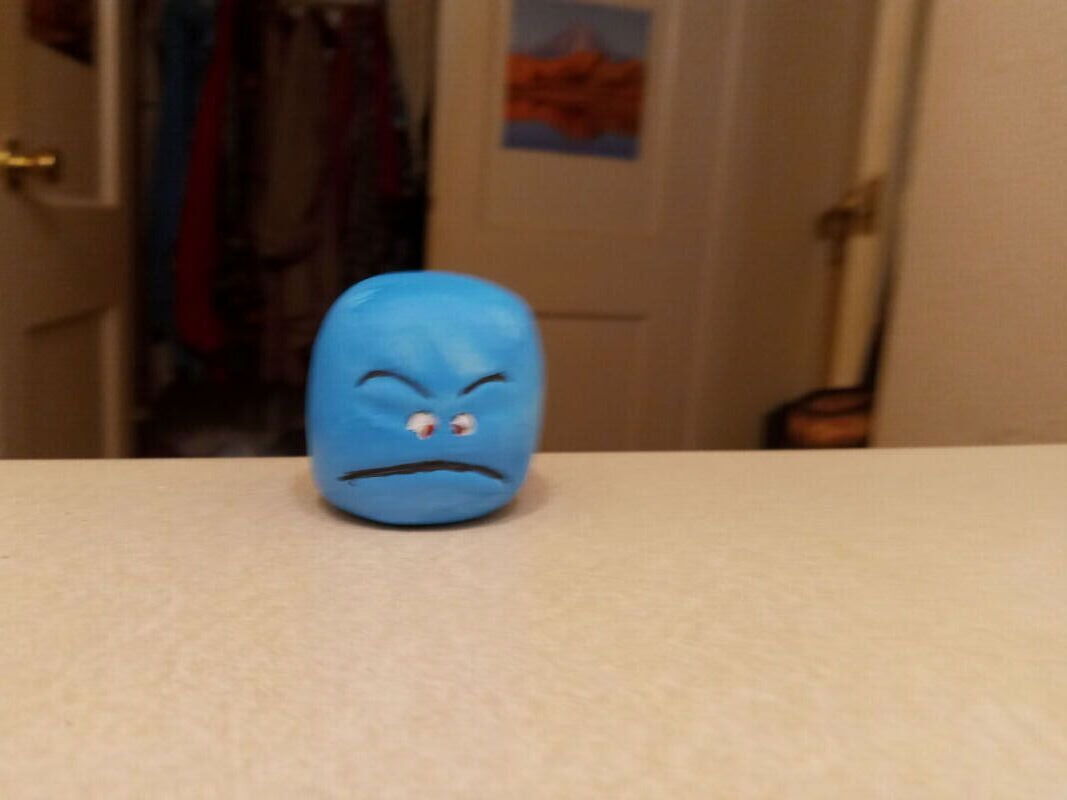 Thwomp (Super Mario Bros) Custom Miniature / Figurine