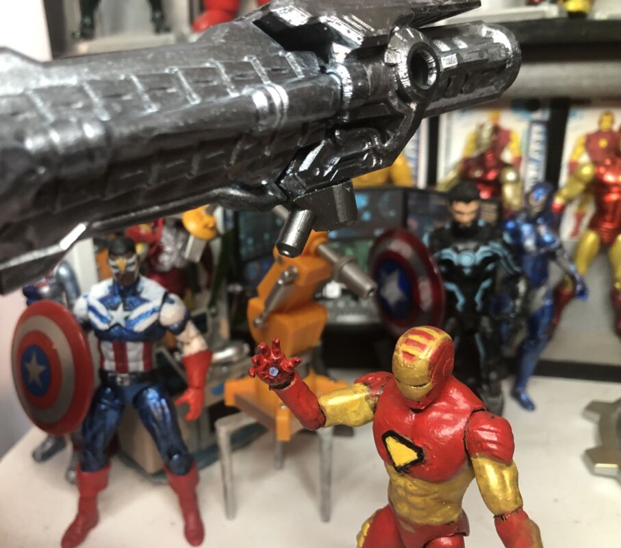 Proton Cannon for Iron Man 4” figure (Iron Man) Custom Action Figure
