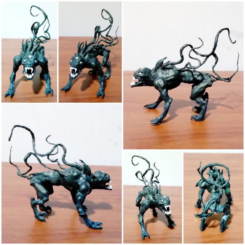 Deadpool Hybrid with Lasher Dog (Marvel Legends) Custom Action Figure