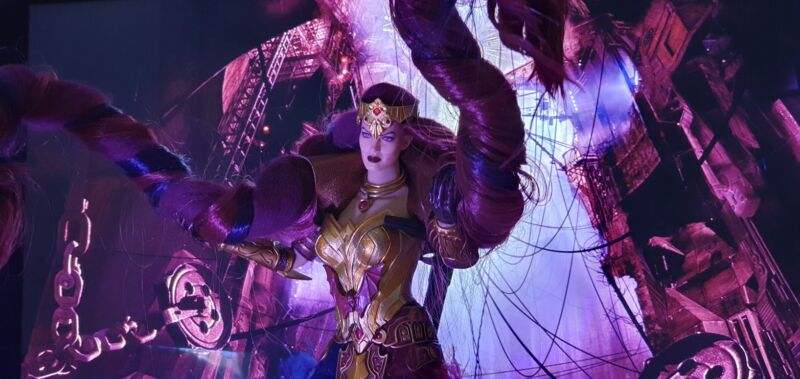 Entrapta (Masters of the Universe) Custom Action Figure