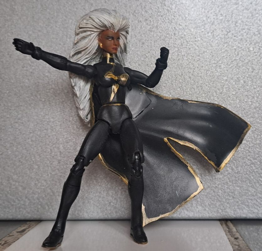 Storm - Outback era costume (Marvel Universe) Custom Action Figure