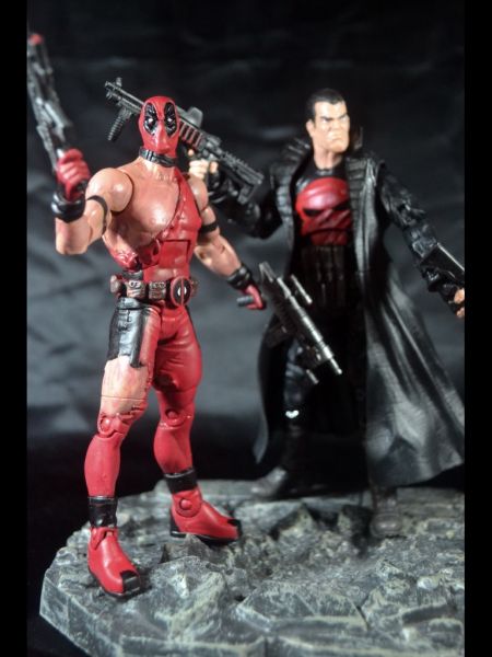 Deadpool Battle Damage (Marvel Legends) Custom Action Figure