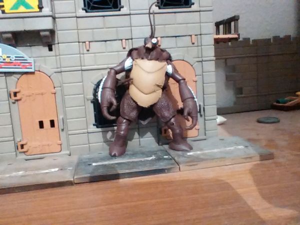 Cockroach Terminator (Teenage Mutant Ninja Turtles) Custom Action Figure